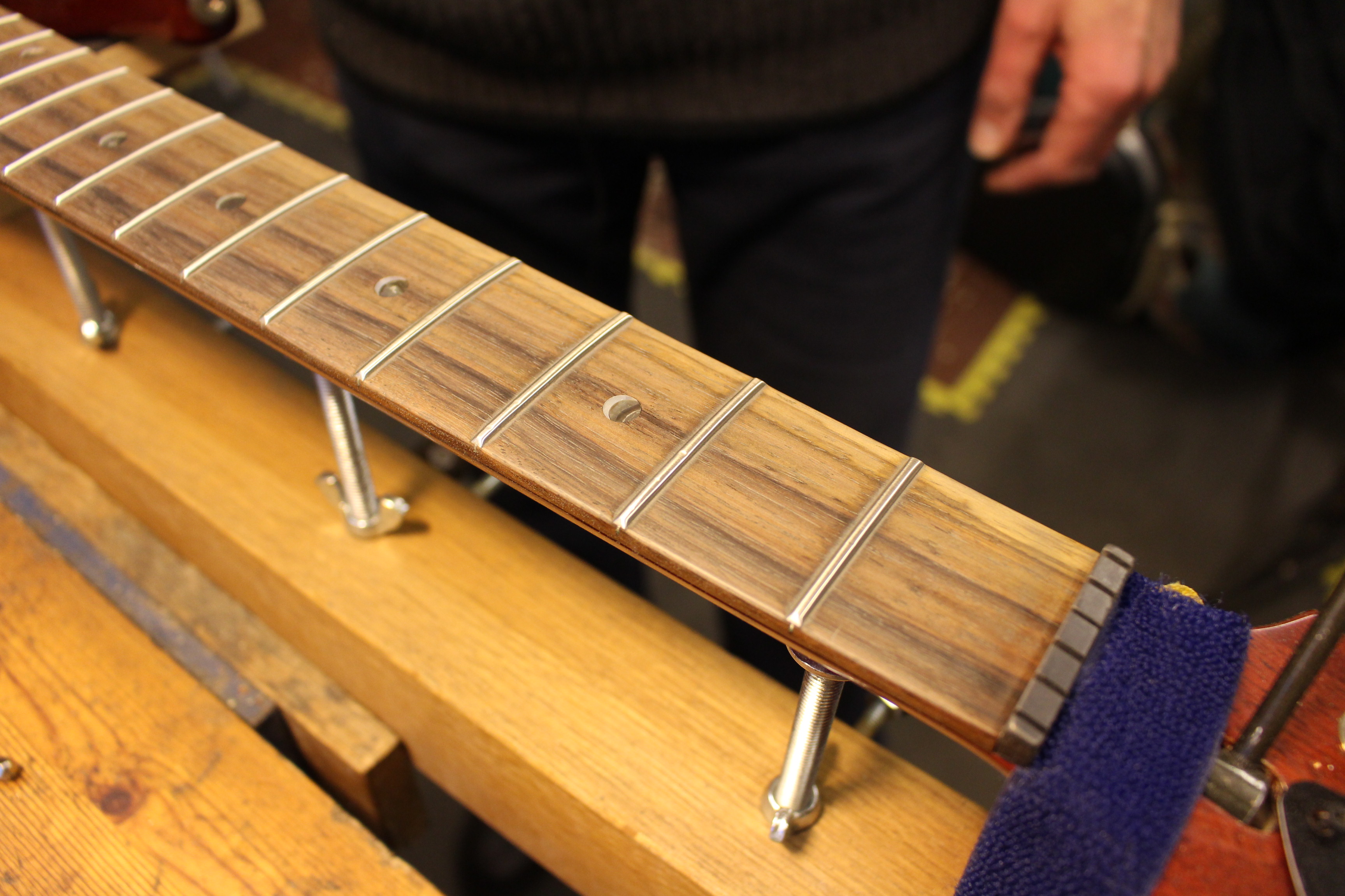 Levelling & re-profiling worn frets on a PRS McCarty | Flame Guitars