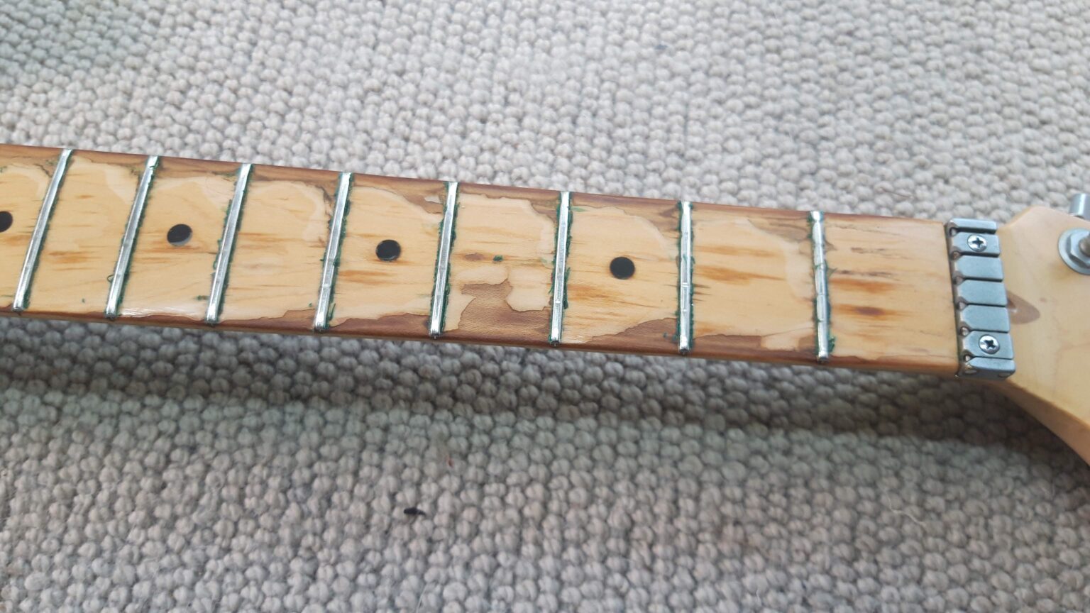 Refretting a maple fretboard | Flame Guitars
